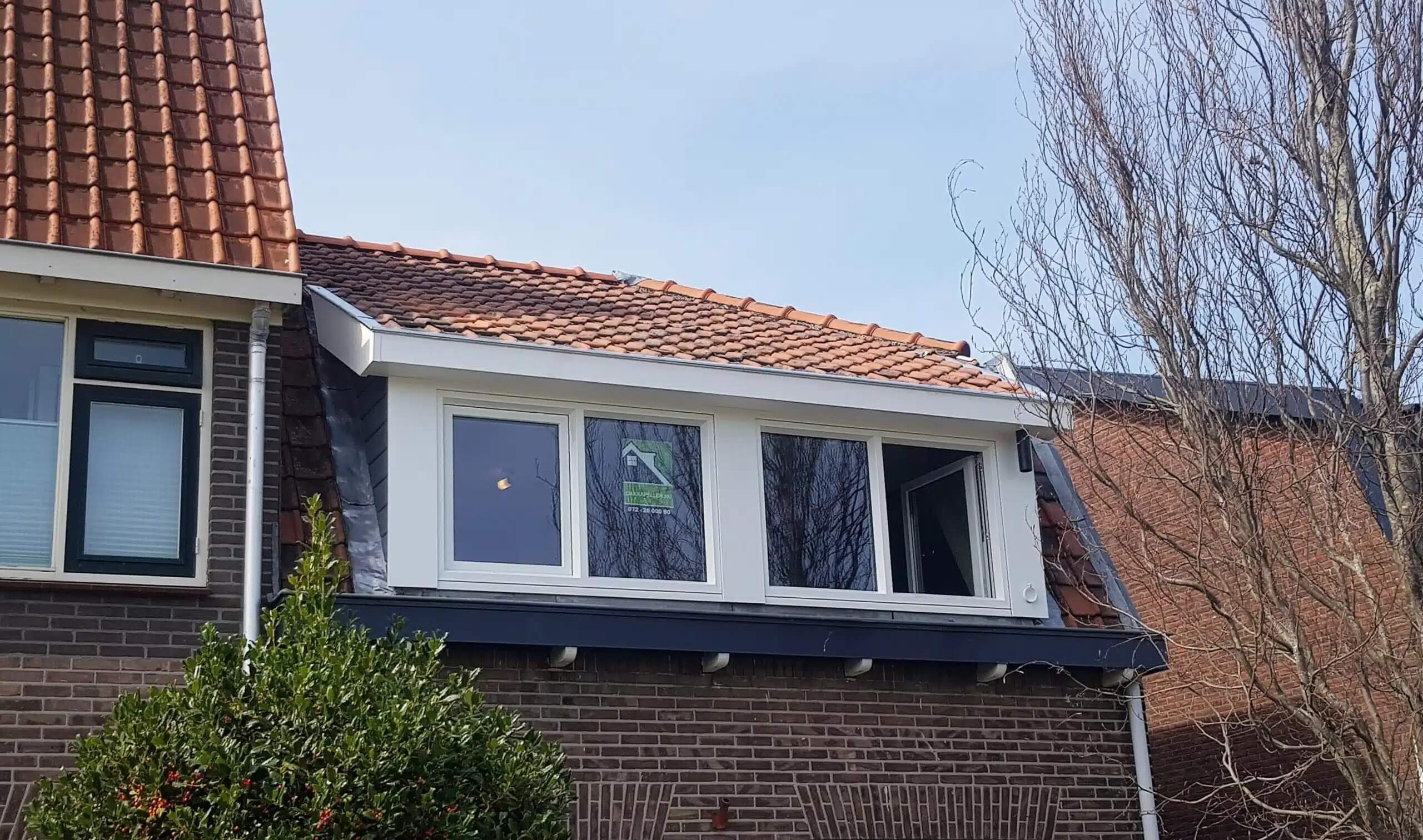Dakkapel met schuin dak | Snel geplaatst & volledig op maat